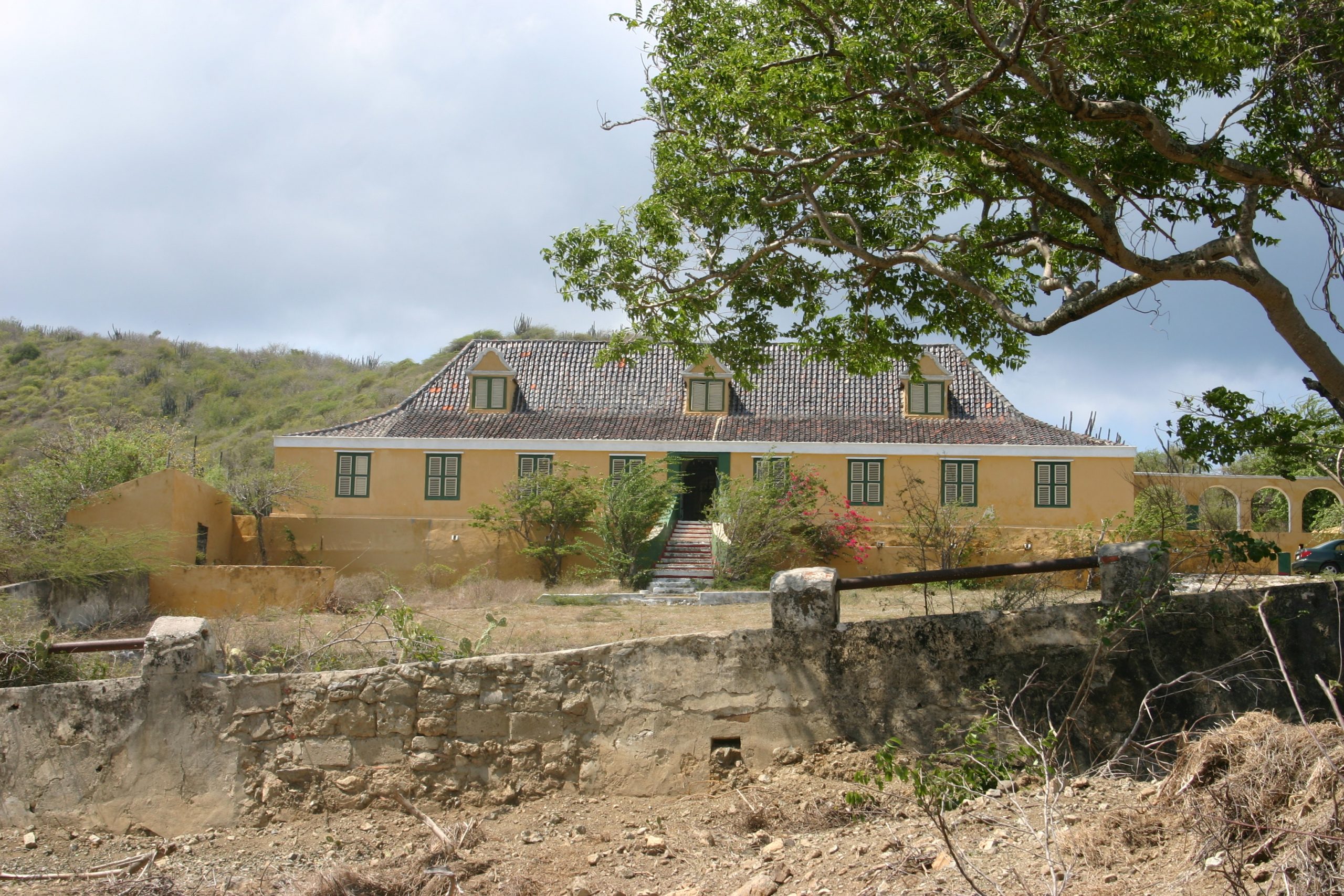 How to Occupy a Monument - Stichting Monumentenzorg CuraçaoStichting ...